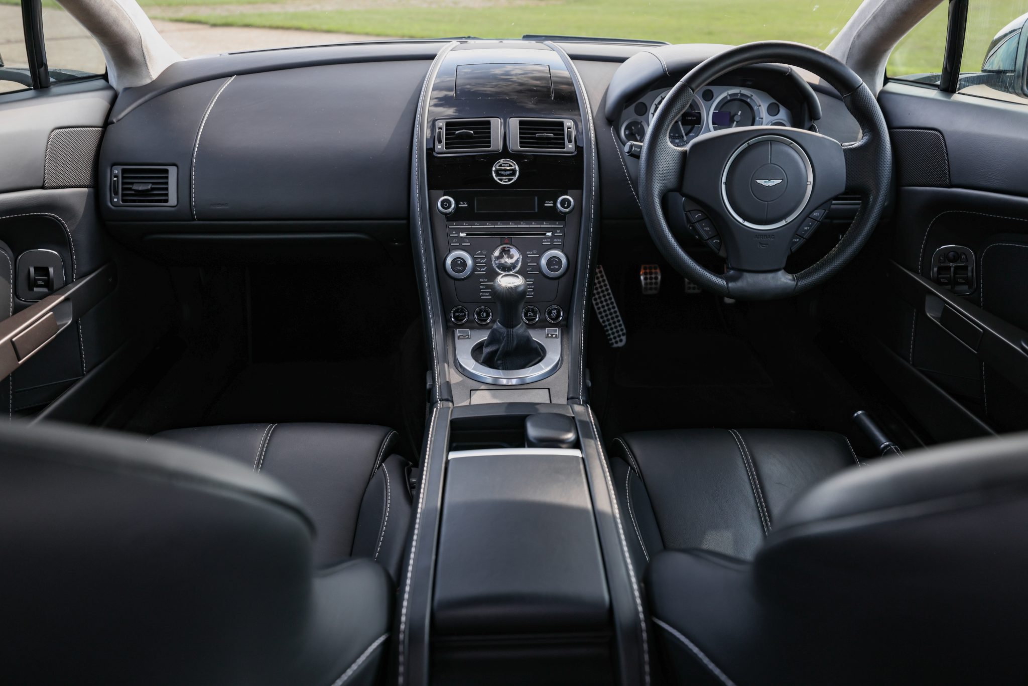 Our Inventory of Classic & Prestige Cars - Stratton Motor Company