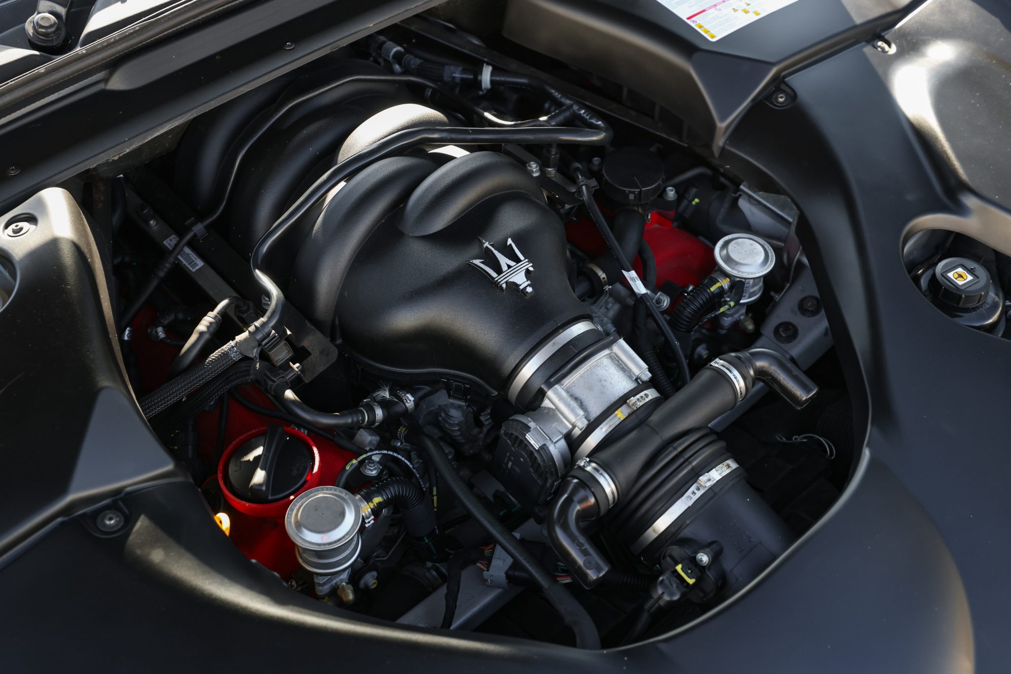 2010 Maserati Grancabrio 4.7 Automatic - Stratton Motor Company