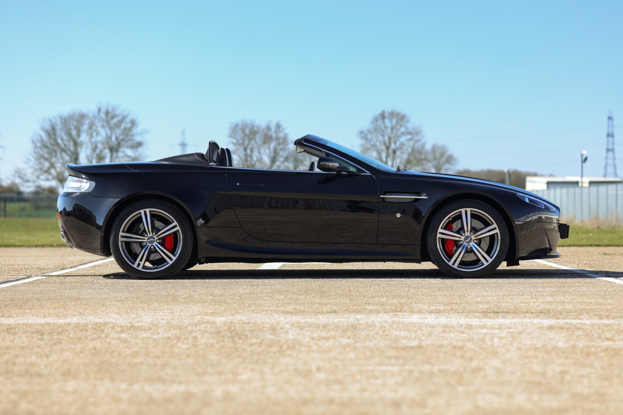 2008 Aston Martin V8 Vantage N400 Roadster - Stratton Motor Company