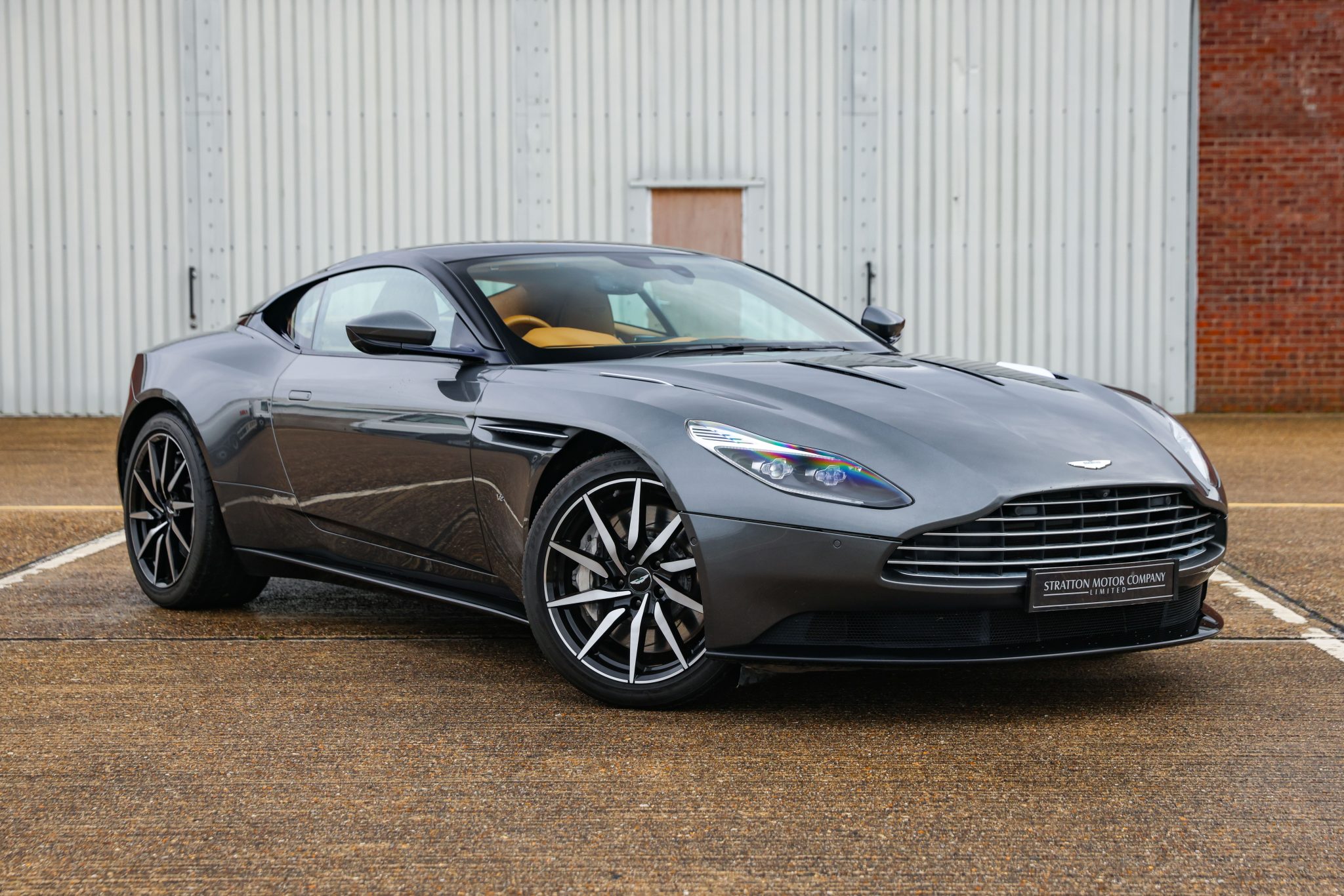 Our Inventory of Classic & Prestige Cars - Stratton Motor Company